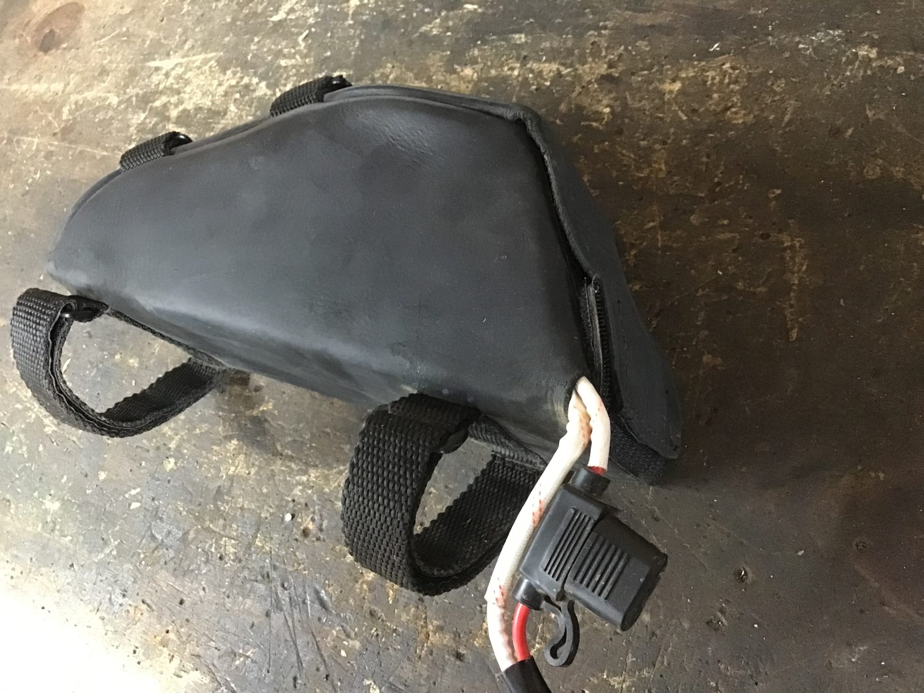52 Volt 15AHR Custom Battery & Bag | Venture Scooters